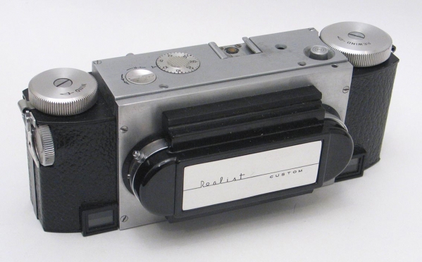 Stereo Realist Custom, - Peter Loy